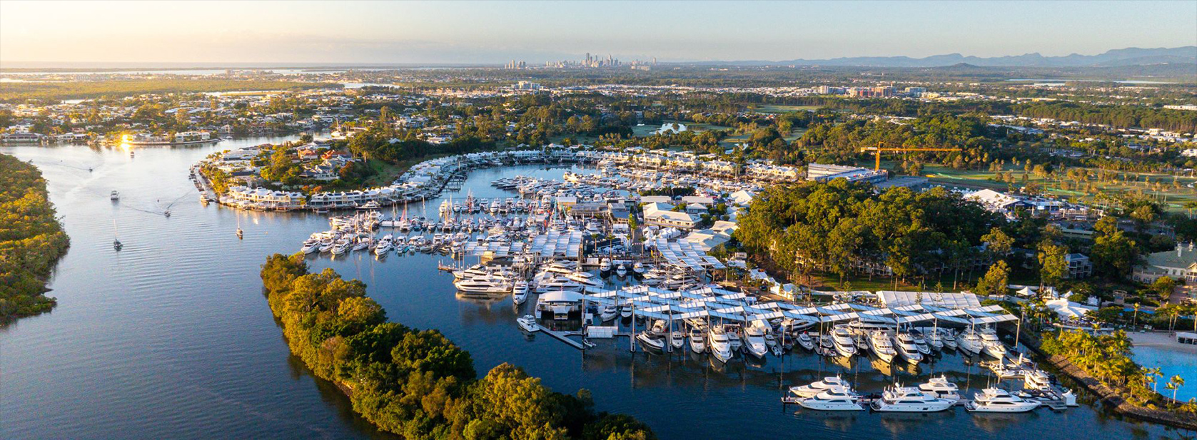 【玩樂東澳】庫倫賓抱抱無尾熊、鷹高小鎮、藍光螢火蟲、神仙灣、黃金海岸大嘴鳥餵食秀七日-品冠旅遊